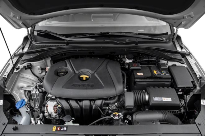 2020 Hyundai Elantra GT Pictures