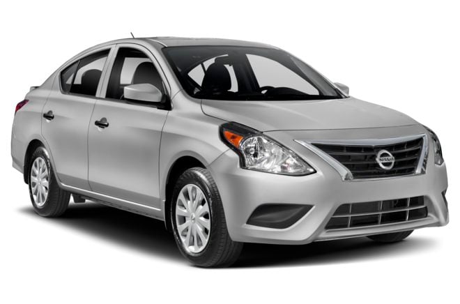 2018 Nissan Versa Pictures