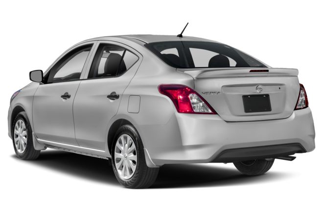 2018 Nissan Versa Pictures