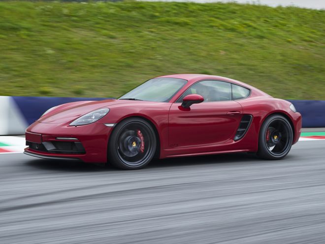 2018 Porsche 718 Pictures