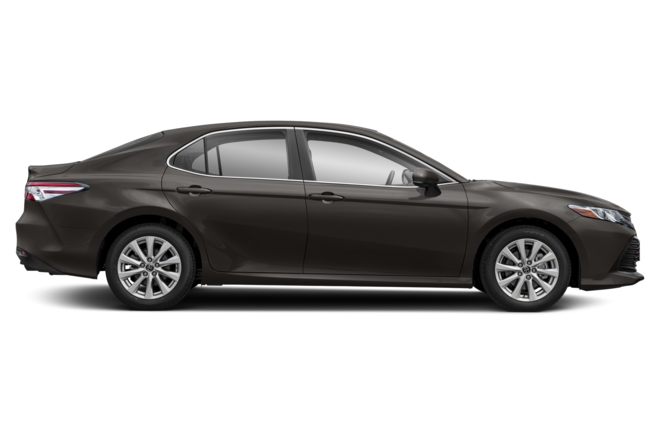 2019 Toyota Camry Pictures