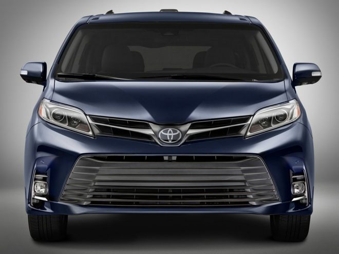 2019 Toyota Sienna Pictures