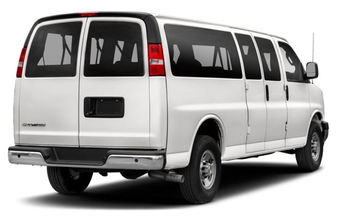 2023 Chevrolet Express Pictures