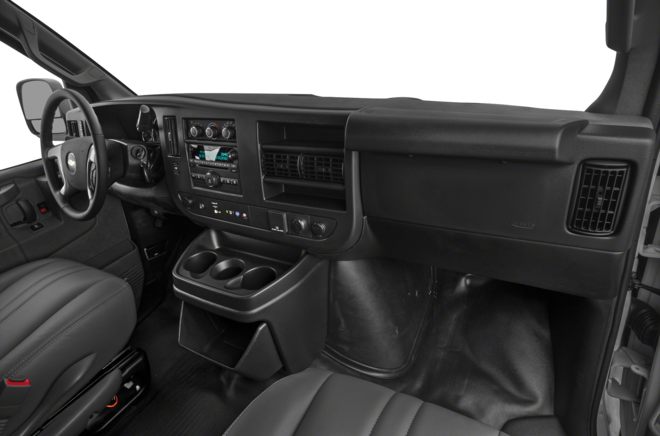 2019 Chevrolet Express Pictures