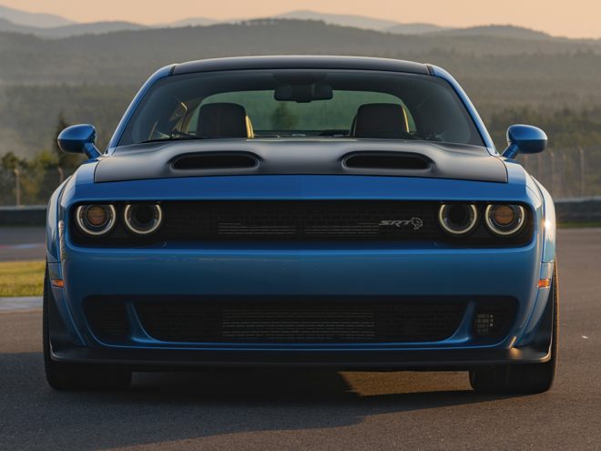 2022 Dodge Challenger Pictures