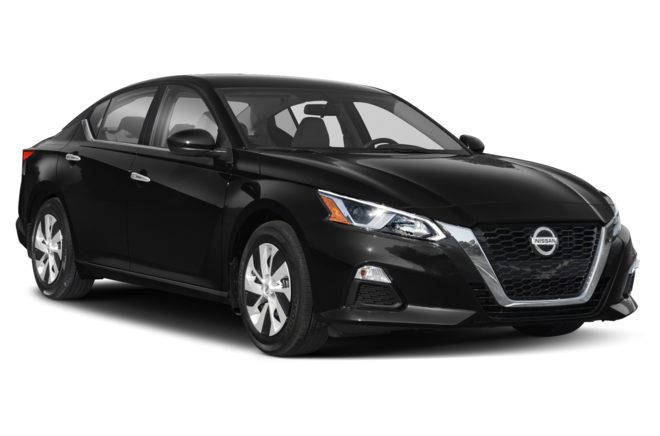 2020 Nissan Altima Pictures