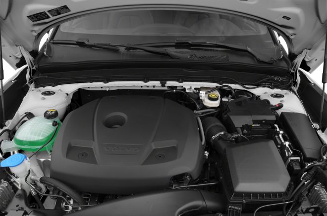 2020 Volvo XC40 Pictures