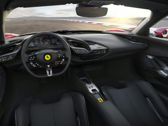 2022 Ferrari SF90 Pictures