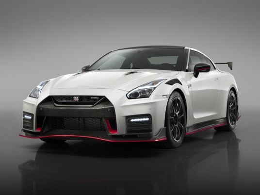 2023 Nissan GT-R Pictures