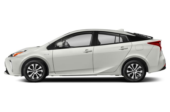 2022 Toyota Prius Pictures