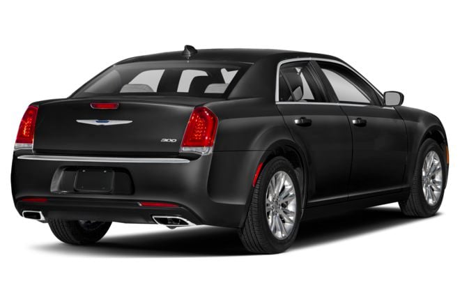 2021 Chrysler 300 Pictures