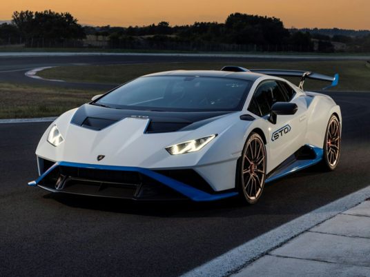 2021 Lamborghini Huracan STO Pictures