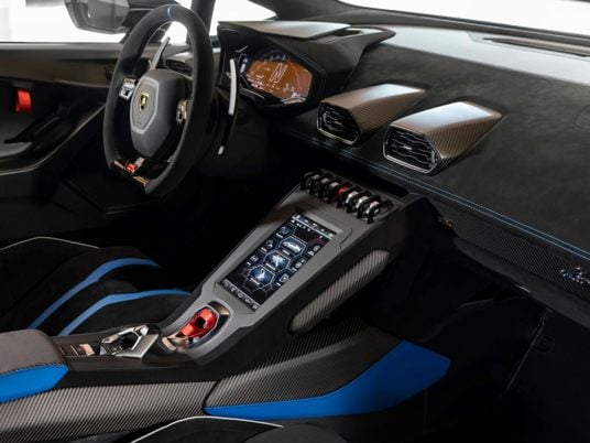 2021 Lamborghini Huracan STO Pictures