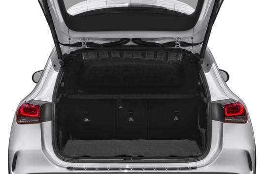 2022 Mercedes-Benz GLA-Class Pictures