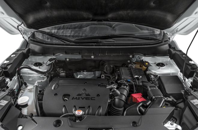 2022 Mitsubishi Outlander Sport Pictures