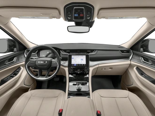 2025 Jeep Grand Cherokee Pictures