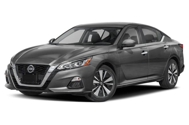2022 Nissan Altima Pictures