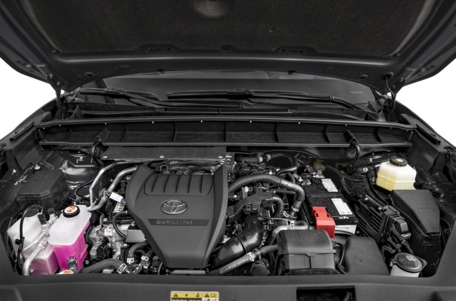 2025 Toyota Highlander Pictures