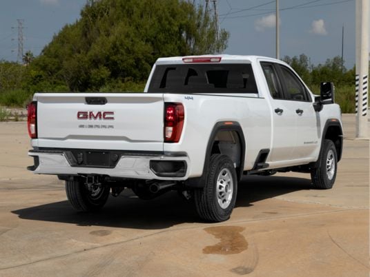 2025 GMC Sierra 2500HD Pictures