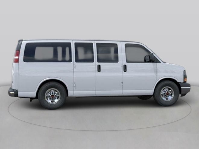 2025 GMC Savana Pictures