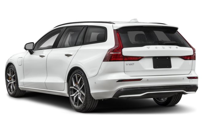 2023 Volvo V60 Pictures