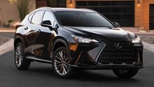 Lexus IS vs. Lexus GS - CarsDirect