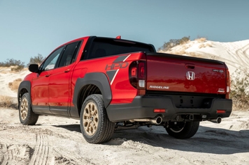 2024 Honda Ridgeline Plus Adds HPD Flair For Less Money - CarsDirect