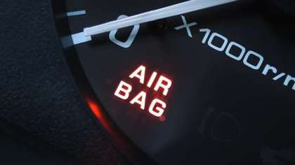 Troubleshooting an Airbag Warning Light - CarsDirect