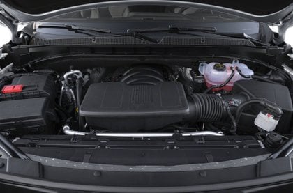 Chevy Suburban Engine