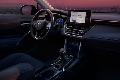 2025 Toyota Corolla Cross: Reviews, Prices, Ratings and Specs