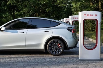 2025 Tesla Model Y: Reviews, Prices, Ratings and Specs