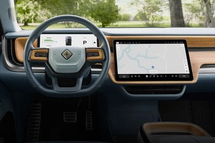 2025 Rivian R1S: Reviews, Prices, Ratings and Specs