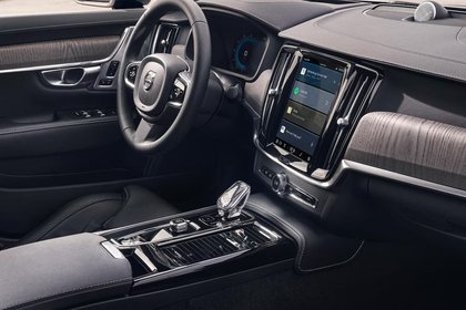 2025 Volvo S90: Reviews, Prices, Ratings and Specs