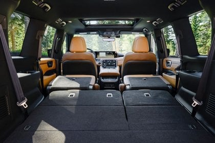 2026 Nissan Armada: Reviews, Prices, Ratings and Specs