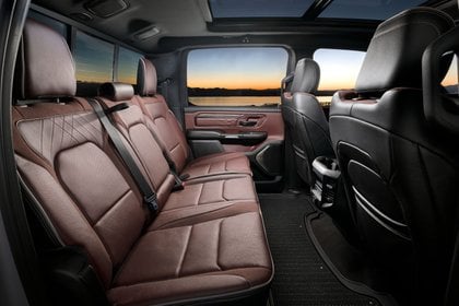 2025 RAM 1500: Reviews, Prices, Ratings and Specs