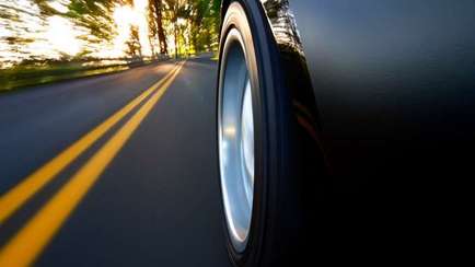 Advantages and Disadvantages of Radial Tires - CarsDirect