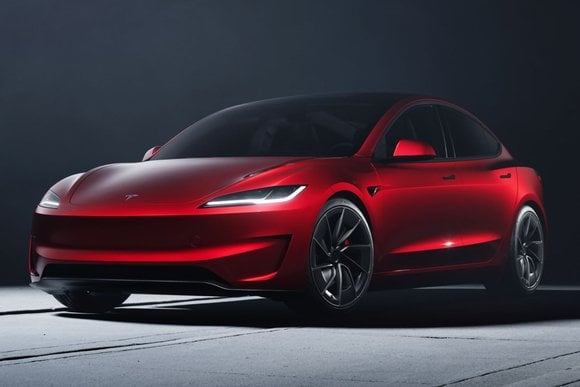 Tesla 0% APR Deal May Mean Free FSD - CarsDirect