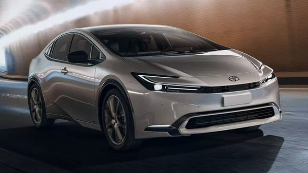 2025 Toyota Prius Preview: Specs, Price, Release Date