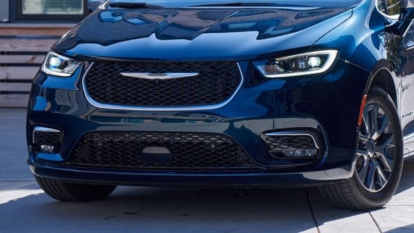 2026 Chrysler Pacifica Preview: Model Info & Release Date