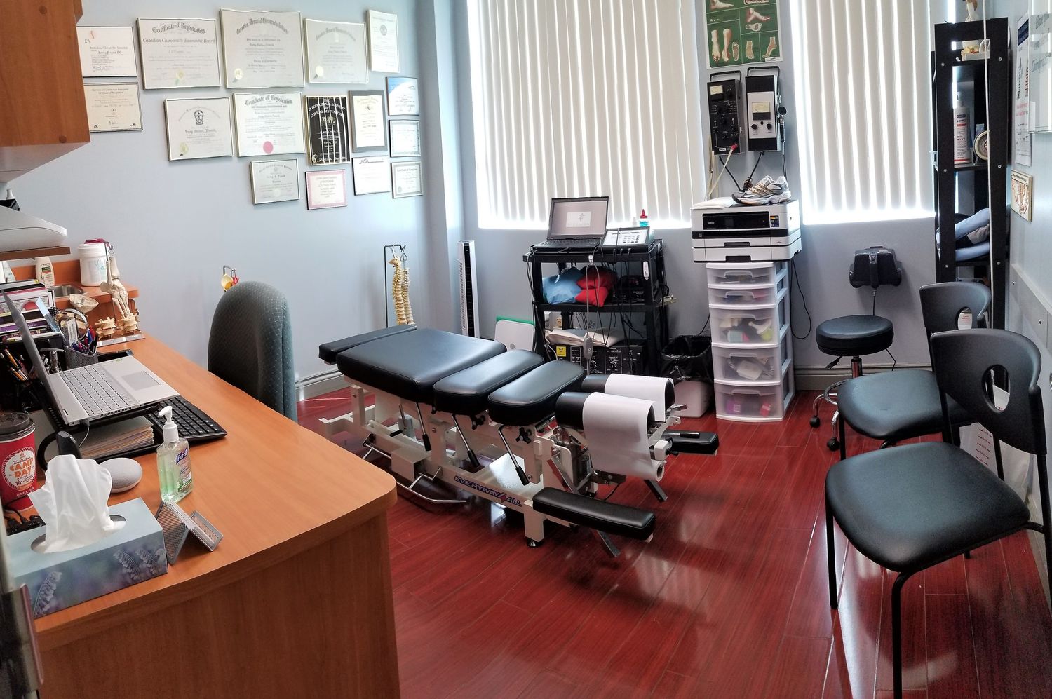 Virtual Office Tour Advanced Healthcare - Chiropractor in Toronto, ON ...