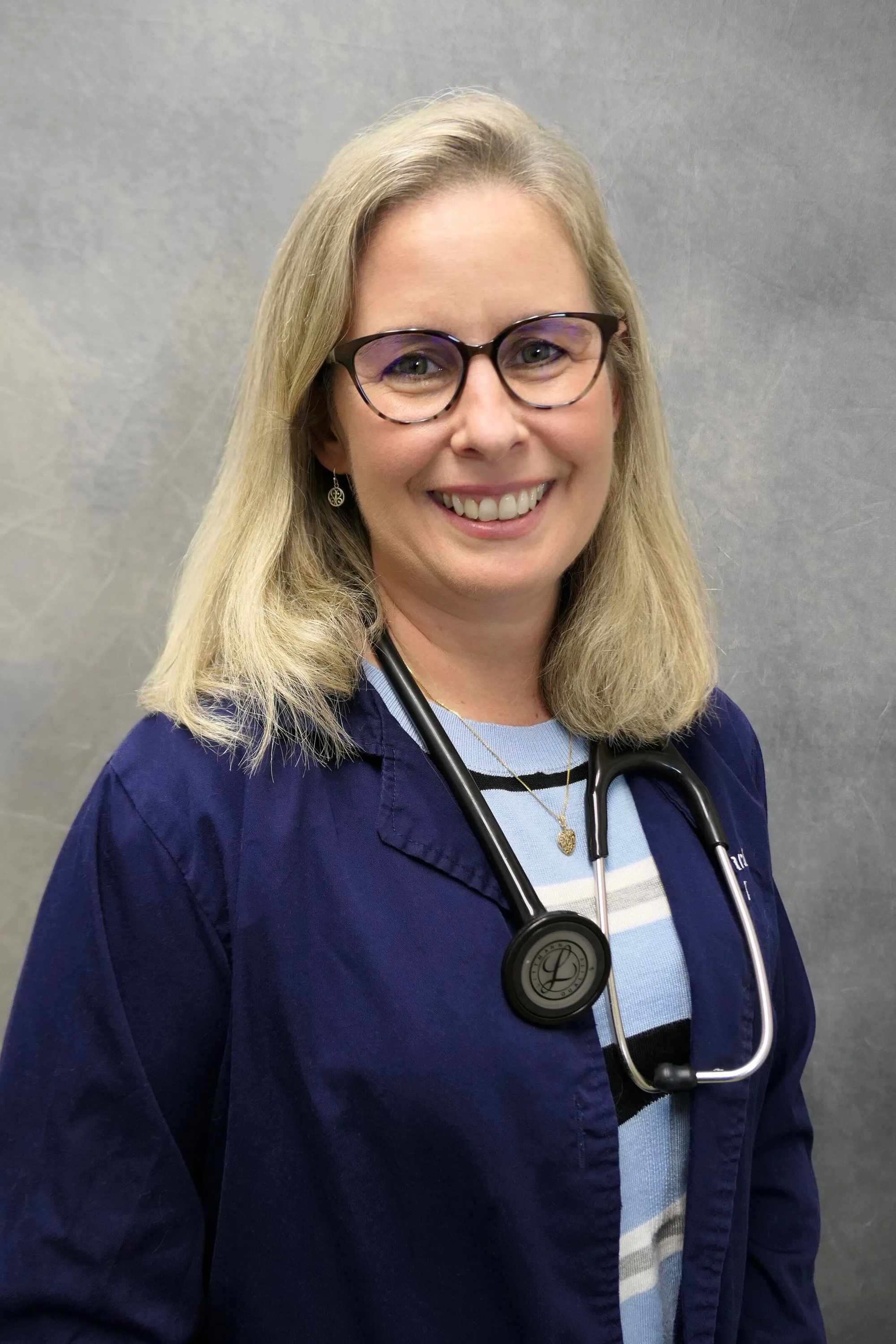 A & A Veterinary Hospital, Inc.- Veterinarian in Franklin Square, NY 11010