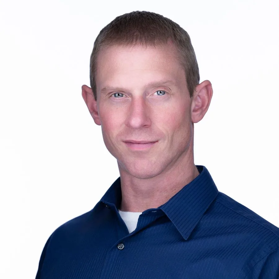 Meet Scott and Leah Hahn, your Golden CO chiropractors